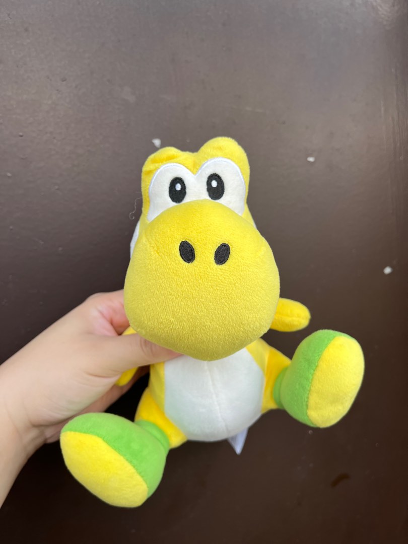 FOR SALE!! Original! Yellow Yoshi in Super Mario plush toy, Hobbies ...