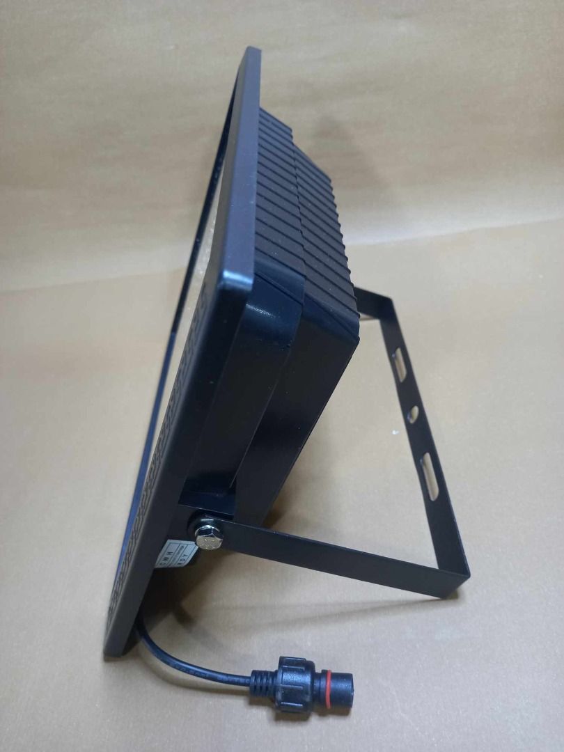 JAFED WHS-CHZ-901E IP67 100W Solar Led Outdoor Flood Light Street Lamp ...