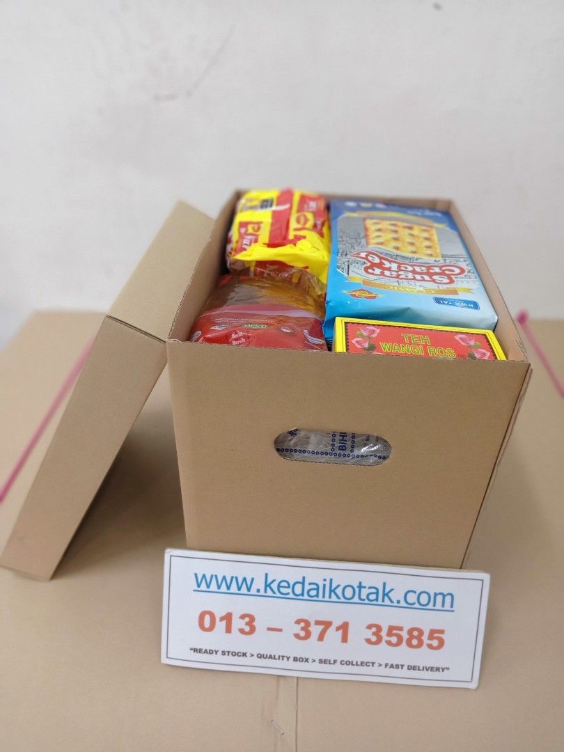 KOTAK ISI BARANG BANTUAN BANJIR/ KOTAK SUMBANGAN/ DONATION BOX ...