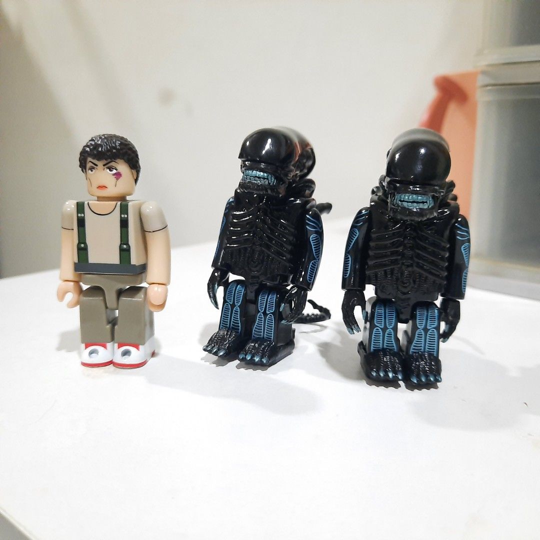 Kubricks Aliens Xenomorphs Queen Ripley, Hobbies & Toys, Toys & Games ...