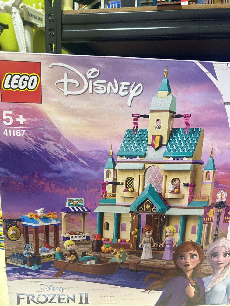 Lego 41167 Arendelle Castle Village, Hobbies & Toys, Toys & Games on ...