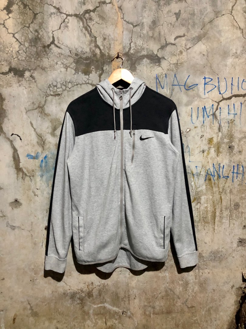NIKE TWO-TONE TECH FLEECE HOODIE, Men's Fashion, Tops & Sets, Hoodies ...