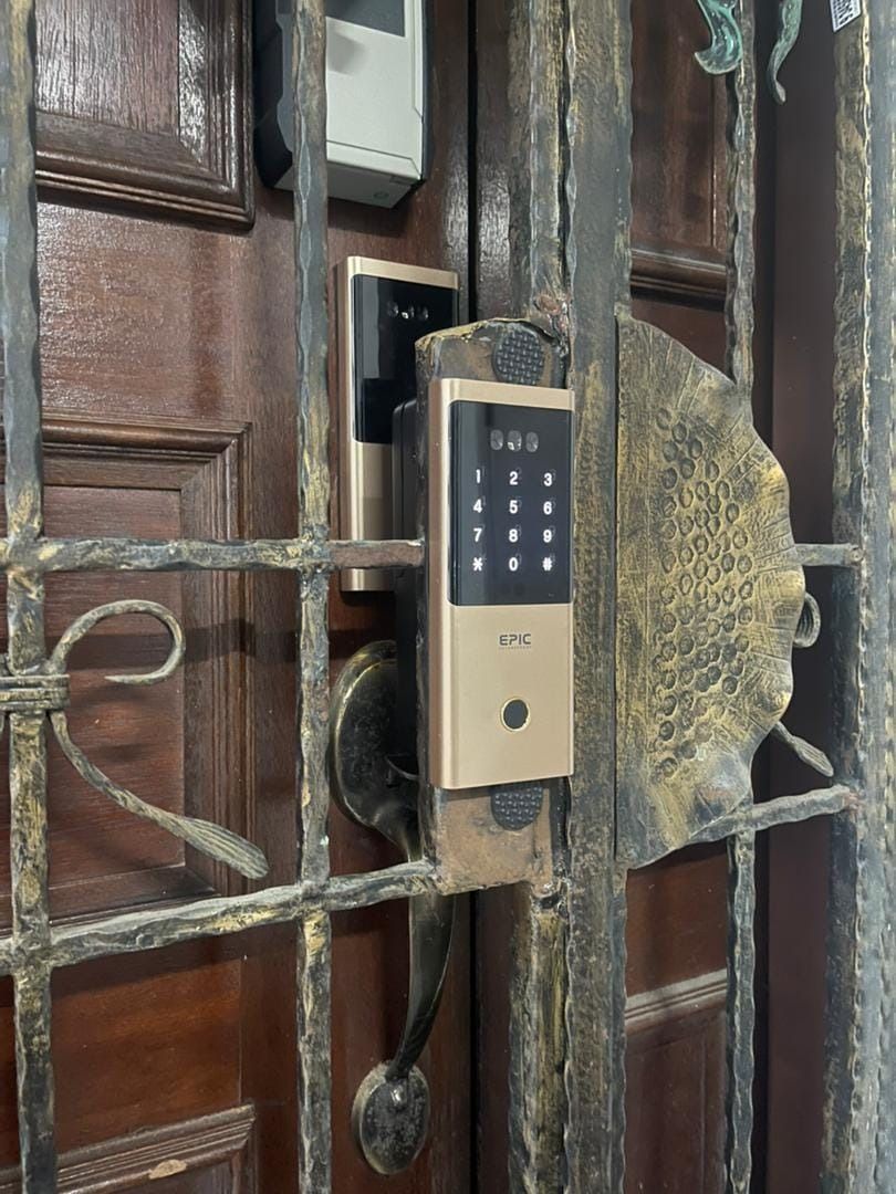 [OFFICIAL STORE] HDB Gate & Door Epic 8G Facial Smartphone Bundle ...