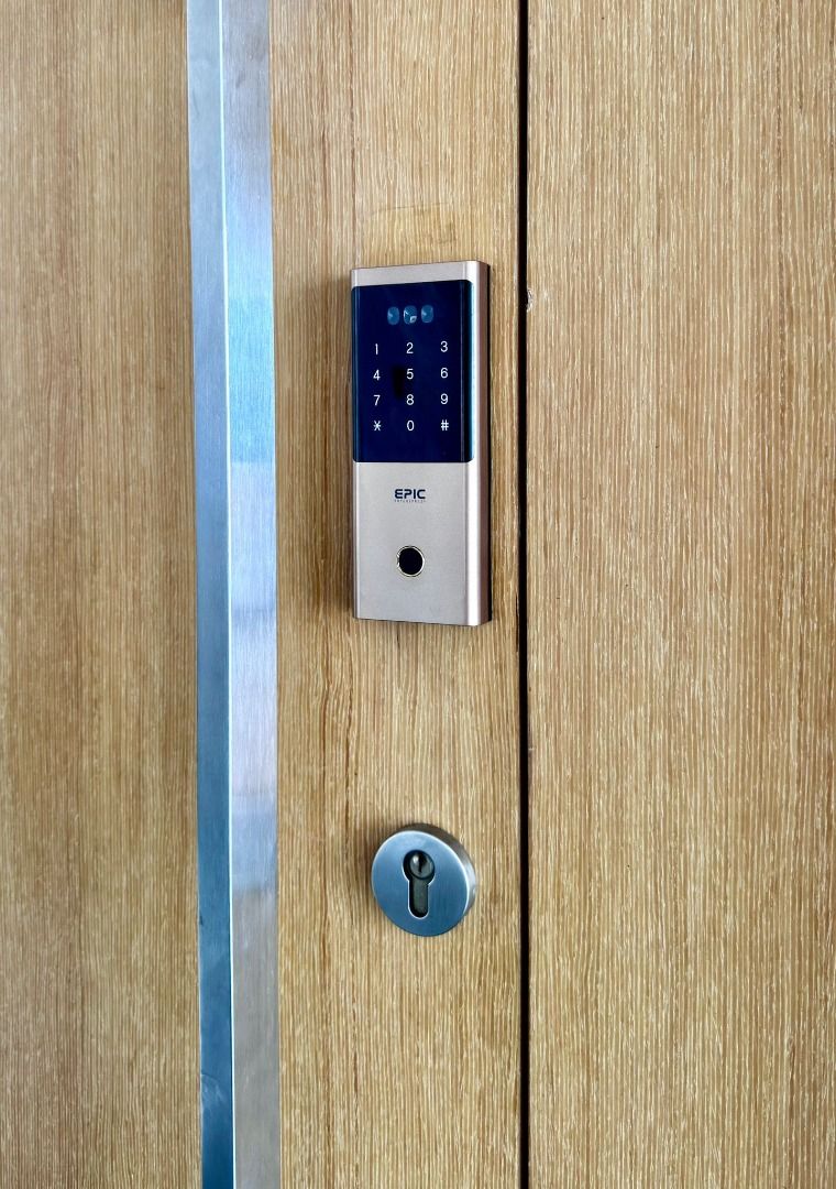 [OFFICIAL STORE] HDB Gate & Door Epic 8G Facial Smartphone Door Digital ...