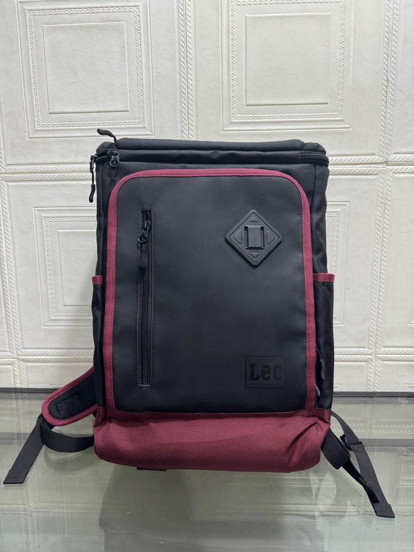 Original lee bagpack, Men's Fashion, Bags, Backpacks on Carousell