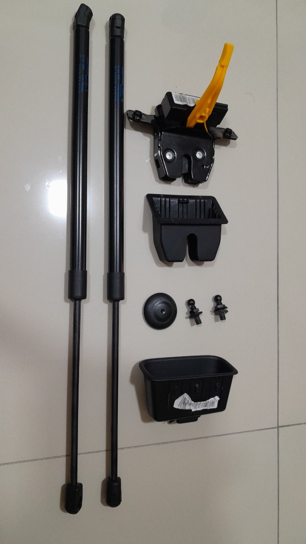 PROTON X50 TAILGATE ORIGINAL, Auto Accessories on Carousell