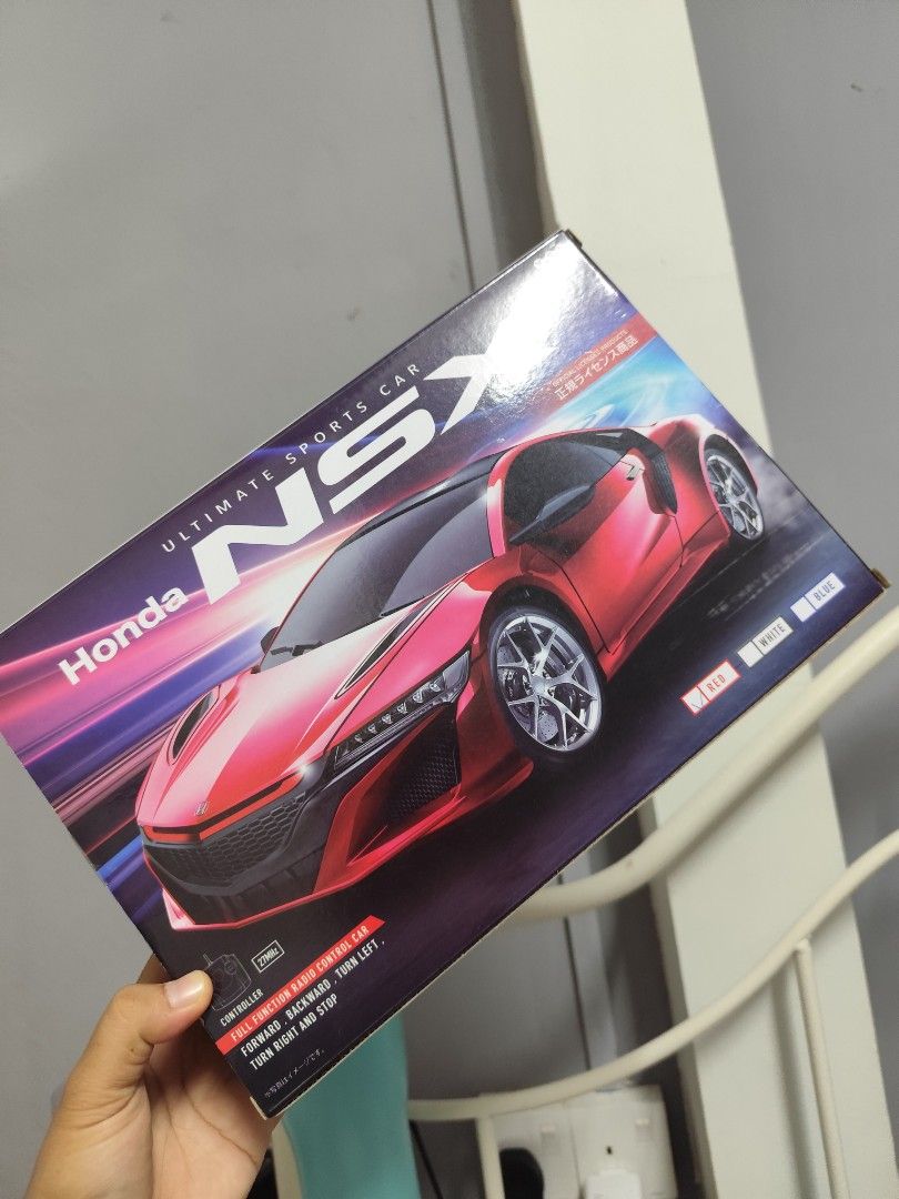 Remote control car (NSX/Aston Martin/Hiace), Hobbies & Toys, Toys ...