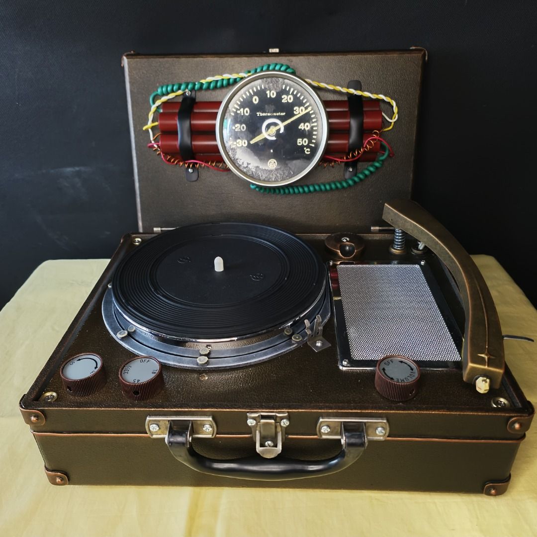 steampunk record player