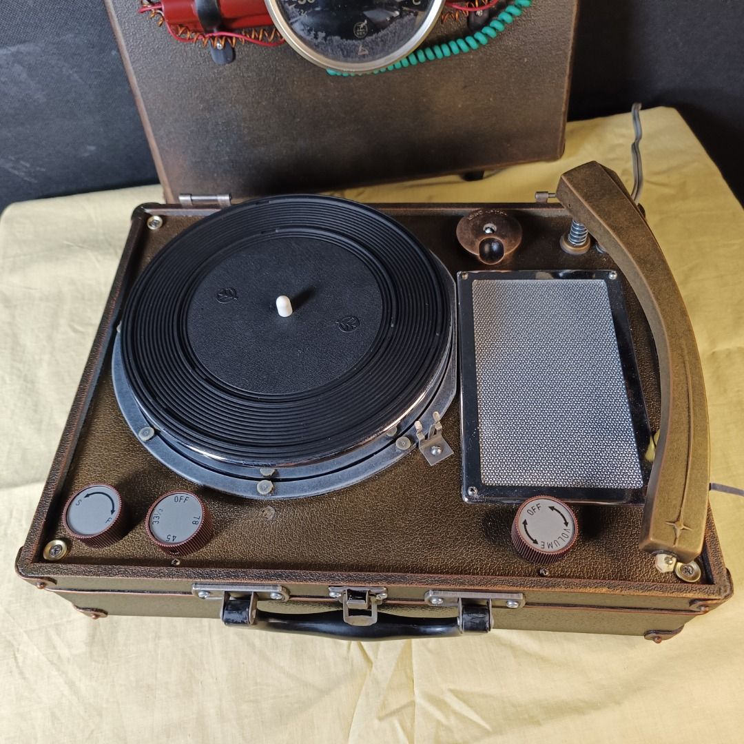 steampunk record player