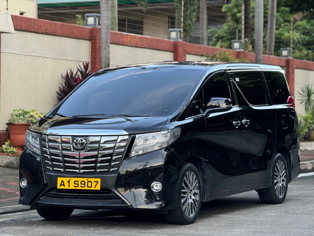 Toyota Alphard V6 VIP VAN Auto, Cars for Sale, Used Cars on Carousell