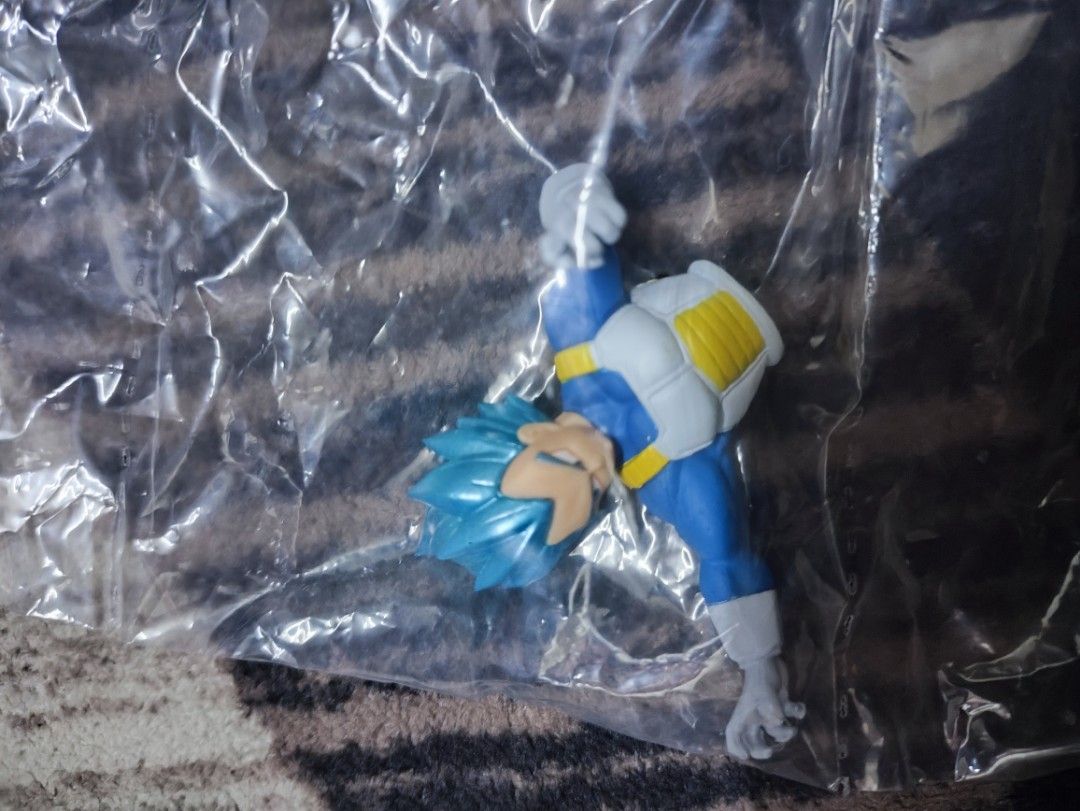 vegeta gashapon dragon ball, Hobbies & Toys, Collectibles & Memorabilia ...