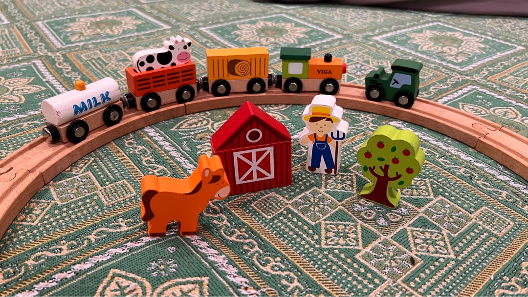VIGA Wooden TRAIN SET, Hobbies & Toys, Toys & Games on Carousell