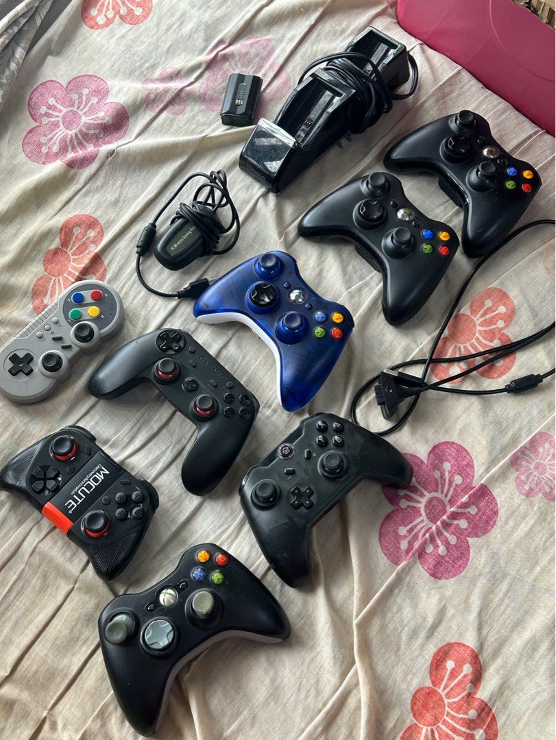 Wireless Controllers and Peripherals bundle, Video Gaming, Gaming ...
