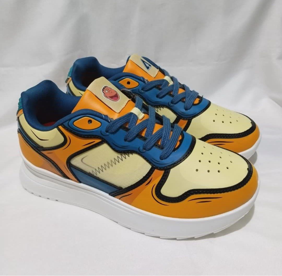 sepatu doraemon