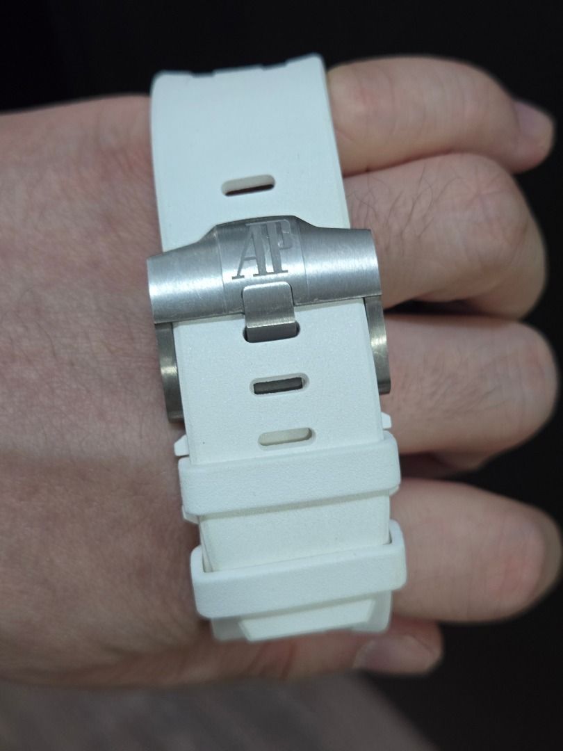 Audemars Piguet Royal Oak Offshore White Ceramic Titanium 44mm 26402CB ...