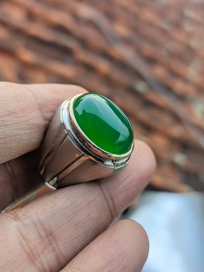 batu garut hijau muda