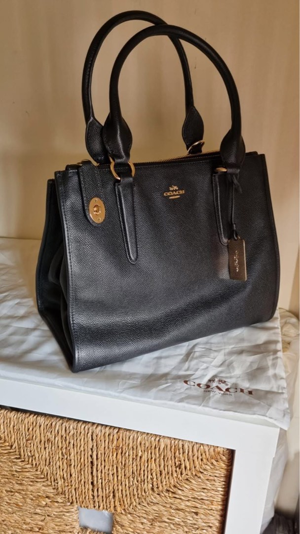 Coach bag, Women's Fashion, Bags & Wallets, Cross-body Bags on Carousell