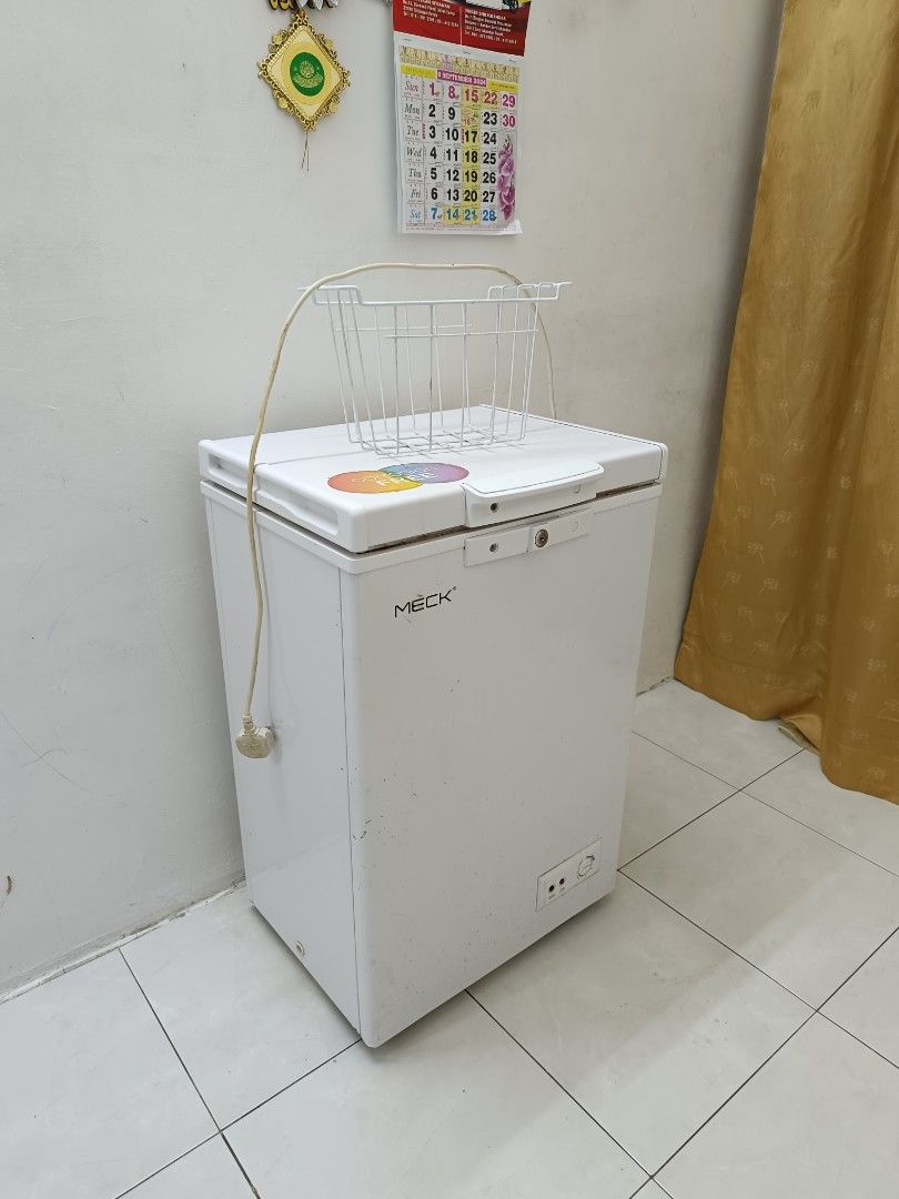 Freezer 80 Liter untuk dijual, TV & Home Appliances, Kitchen Appliances ...