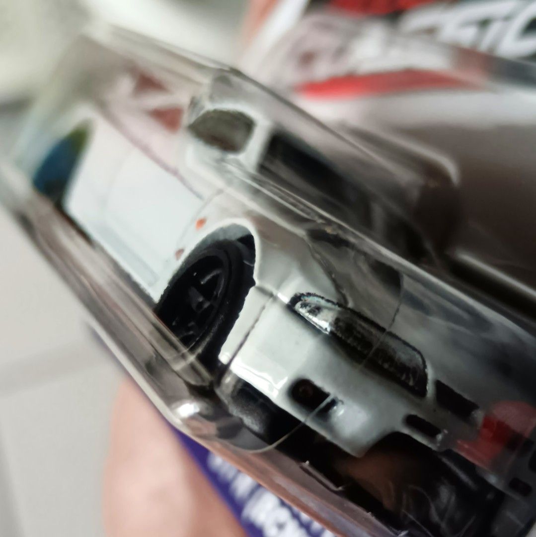 HOT WHEELS PREMIUM CAR CULTURE 2024 Modern Classic Nissan Skyline GT-R (BCNR33), Hobbies & Toys ...