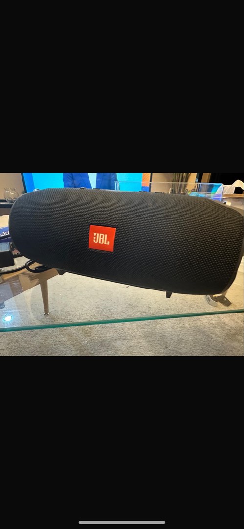 Jbl speaker, Audio, Soundbars, Speakers & Amplifiers on Carousell