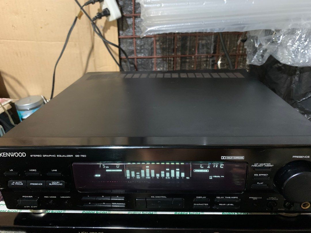 KENWOOD STEREO GRAPHIC EQUALIZER GE-760 AC 100 VOLTS 50/60 HZ 48 WATTS ...