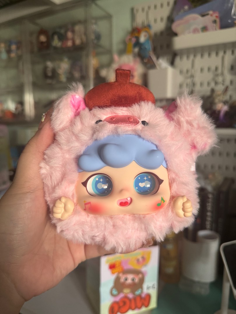 Migo artist pig special eye bag charm like labubu, Hobbies & Toys, Toys ...