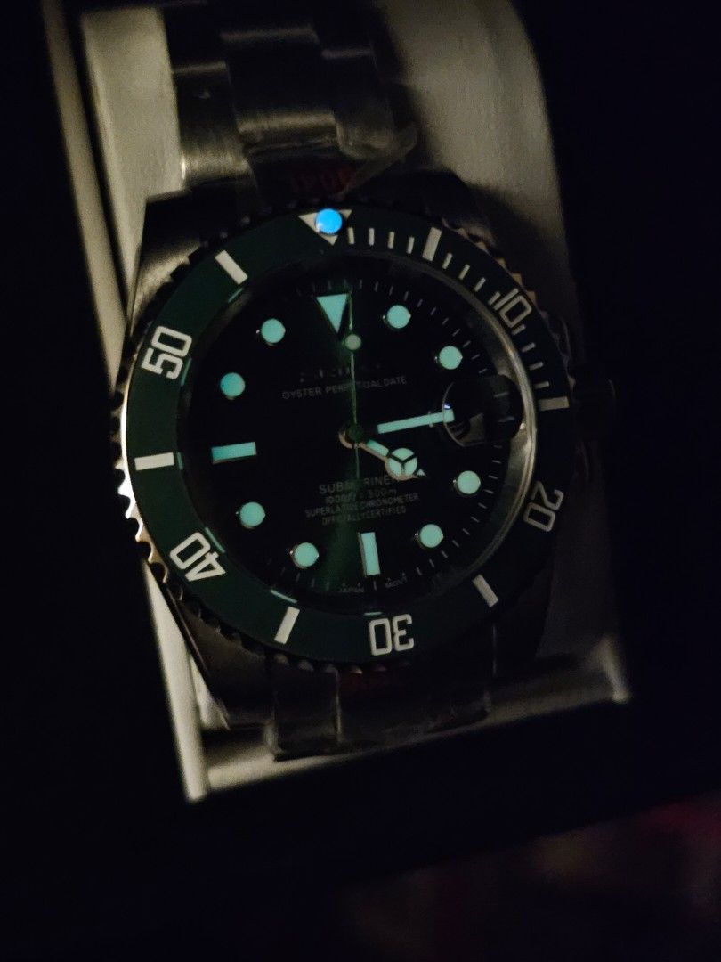[SALE 🟢] Custom Seiko "Hulk" Submariner 40mm, Men's Fashion, Watches ...
