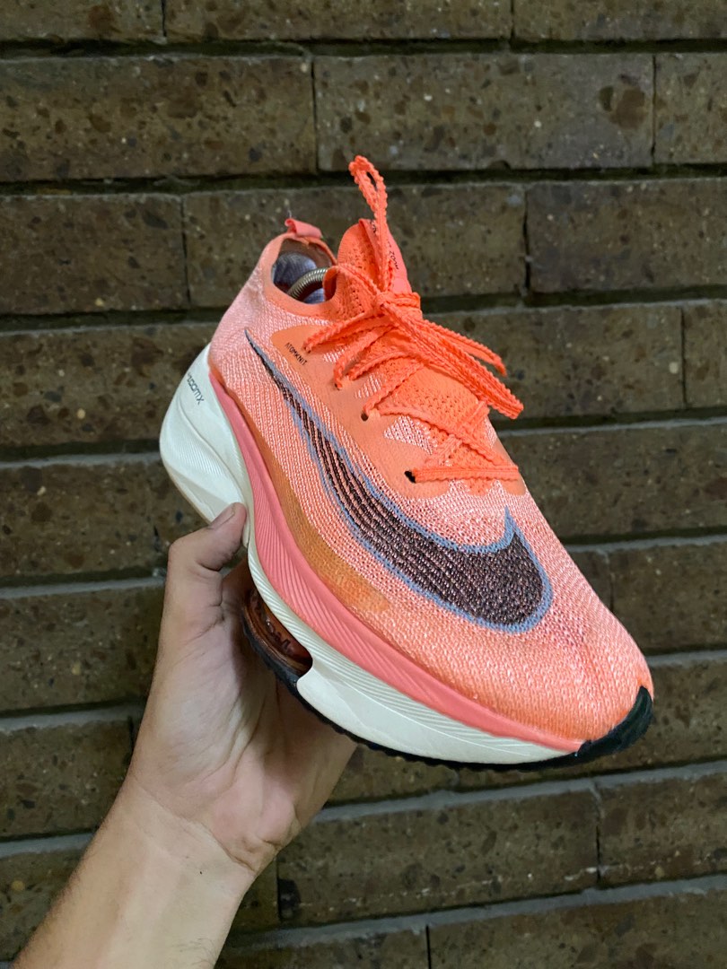 NIKE ALPHAFLY NXT% Bright orange, Men's Fashion, Footwear, Sneakers on ...