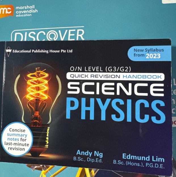 N/O level physics book, Hobbies & Toys, Books & Magazines, Textbooks on ...