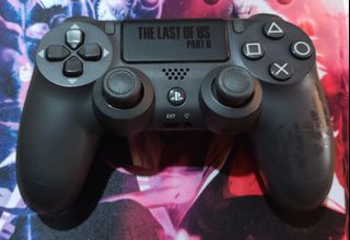 NOS ps2 gameshark limited edition controller, Video Gaming, Gaming ...
