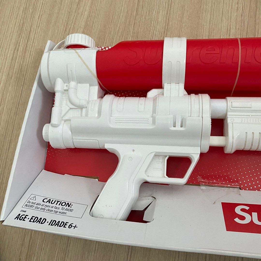 Supreme Super Soaker, Hobbies & Toys, Toys & Games on Carousell