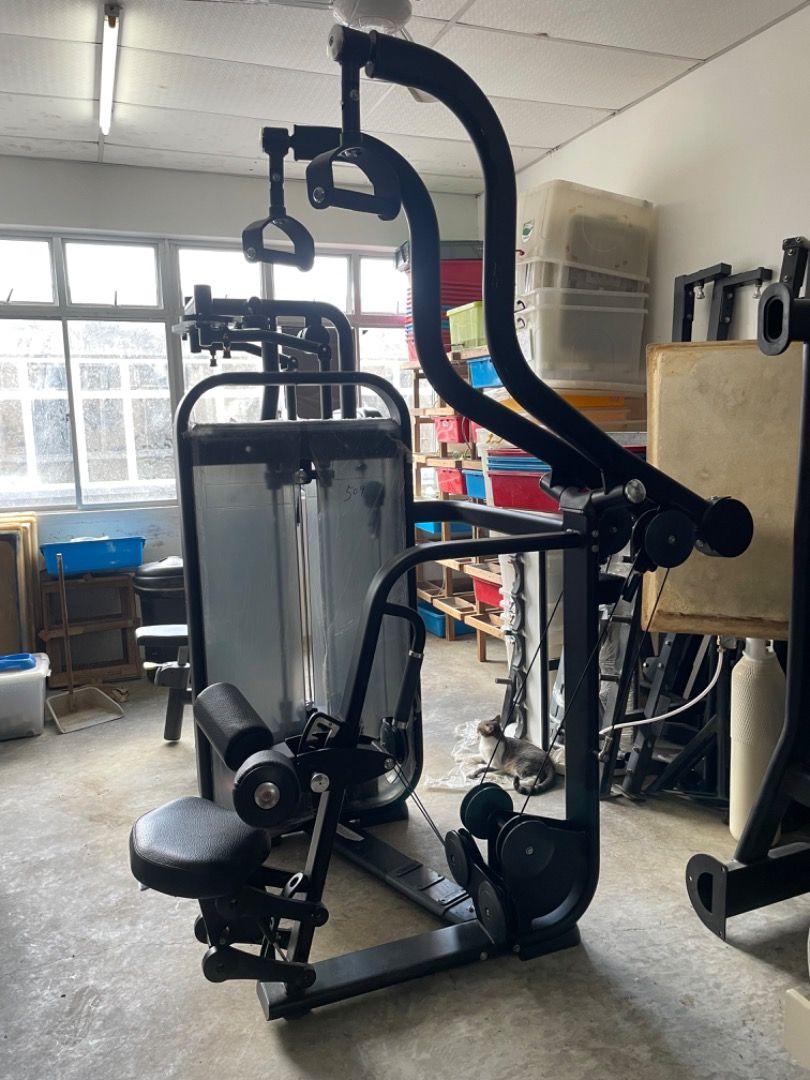 Vitagym V6 iso lateral back machine diverging lat pulldown and low row ...