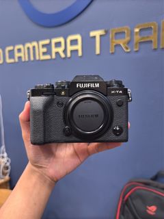 FUJIFILM X100V BODY, Photography, Cameras on Carousell