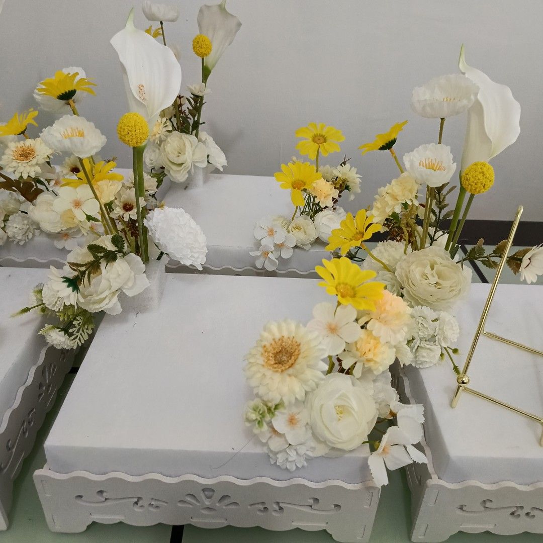 5 Set Dulang Hantaran Siap Hiasan Bunga Premium Ala 3D Tema Kuning ...