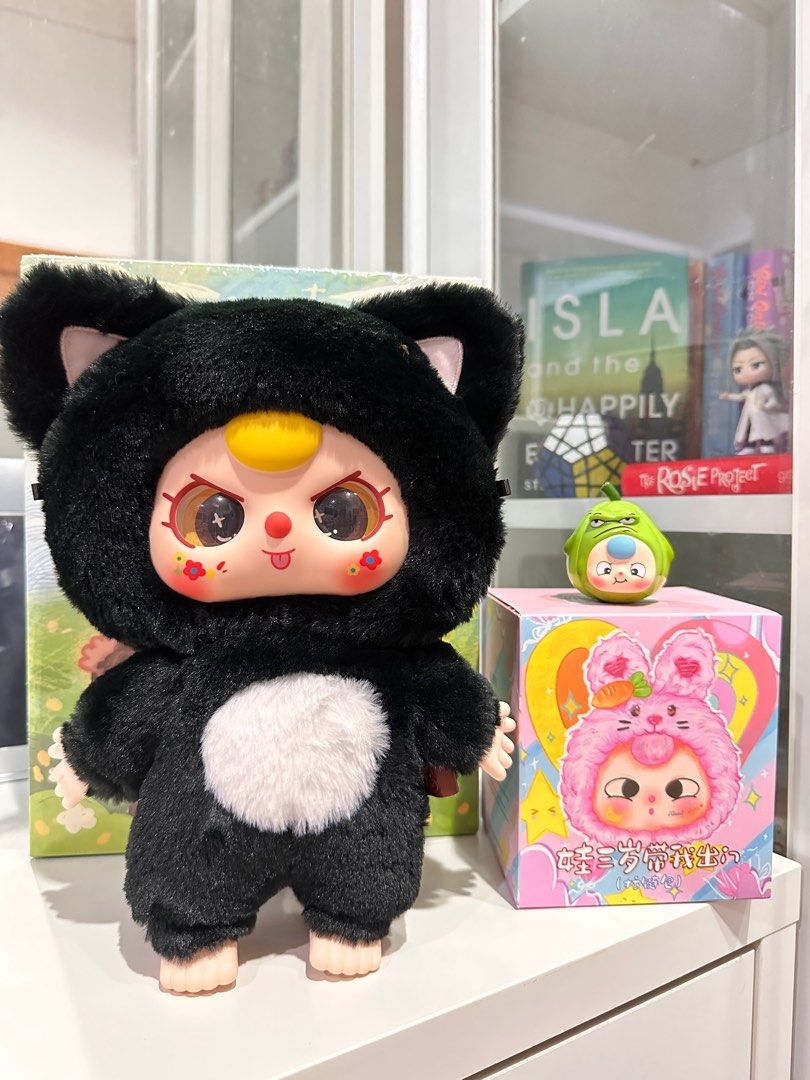 Baby Three 400% : Black Cat with Flower Face, Hobbies & Toys, Toys ...
