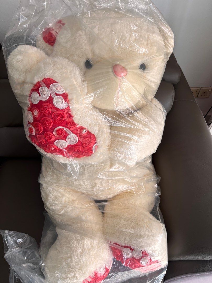 Big White Heart Teddy Bear, Hobbies & Toys, Toys & Games on Carousell