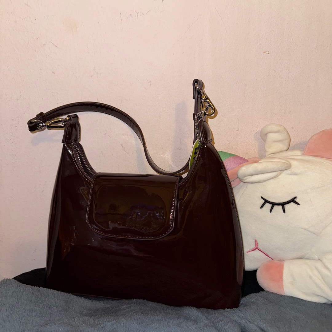 Briik Upsize chroma Wood Color, Women's Fashion, Bags & Wallets ...