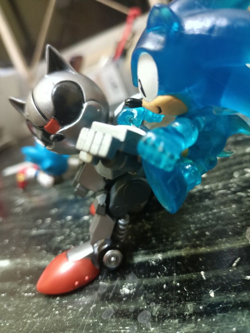 CLEAR BLUE Sonic the Hedgehog Tomy, Hobbies & Toys, Toys & Games on ...