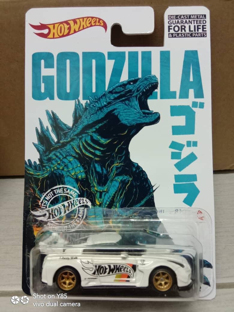 Custom Hotwheels Godzilla, Hobbies & Toys, Toys & Games on Carousell
