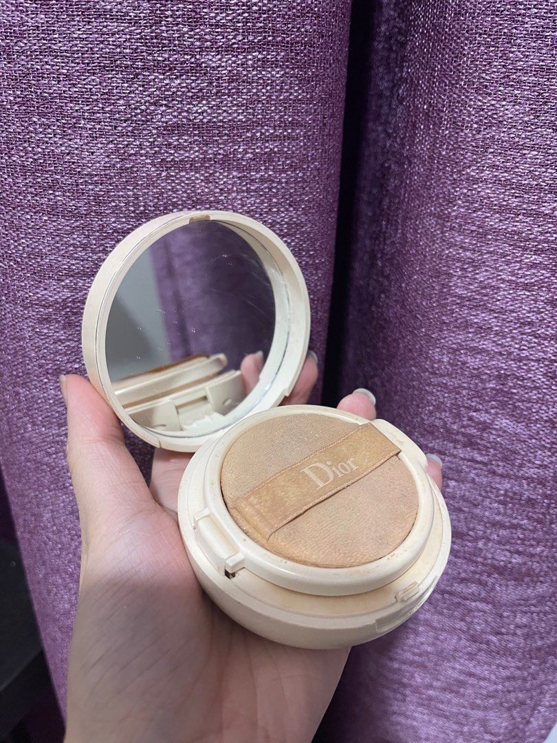 Dior Cushion Powder, Beauty & Personal Care, Face, Makeup on Carousell