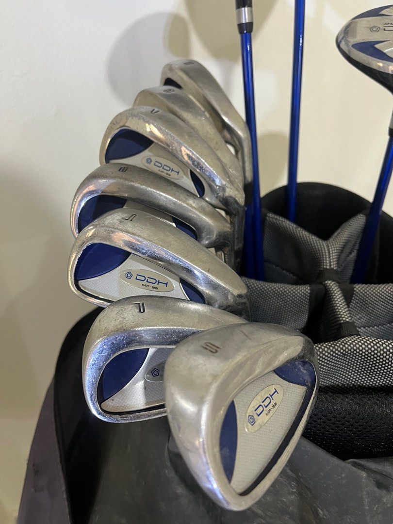 Dunlop Full Golf Set, Sports Equipment, Sports & Games, Golf on Carousell