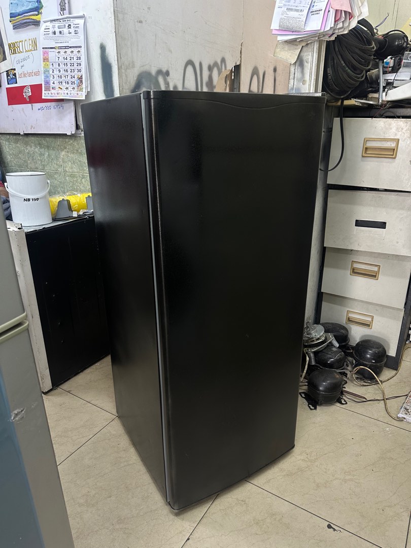 Freezer 210 liters, TV & Home Appliances, Kitchen Appliances ...