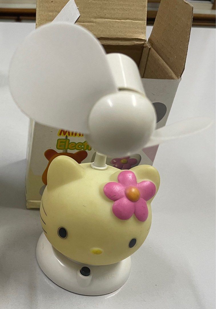 Hello Kitty Mini electric Fan, Furniture & Home Living, Lighting & Fans ...