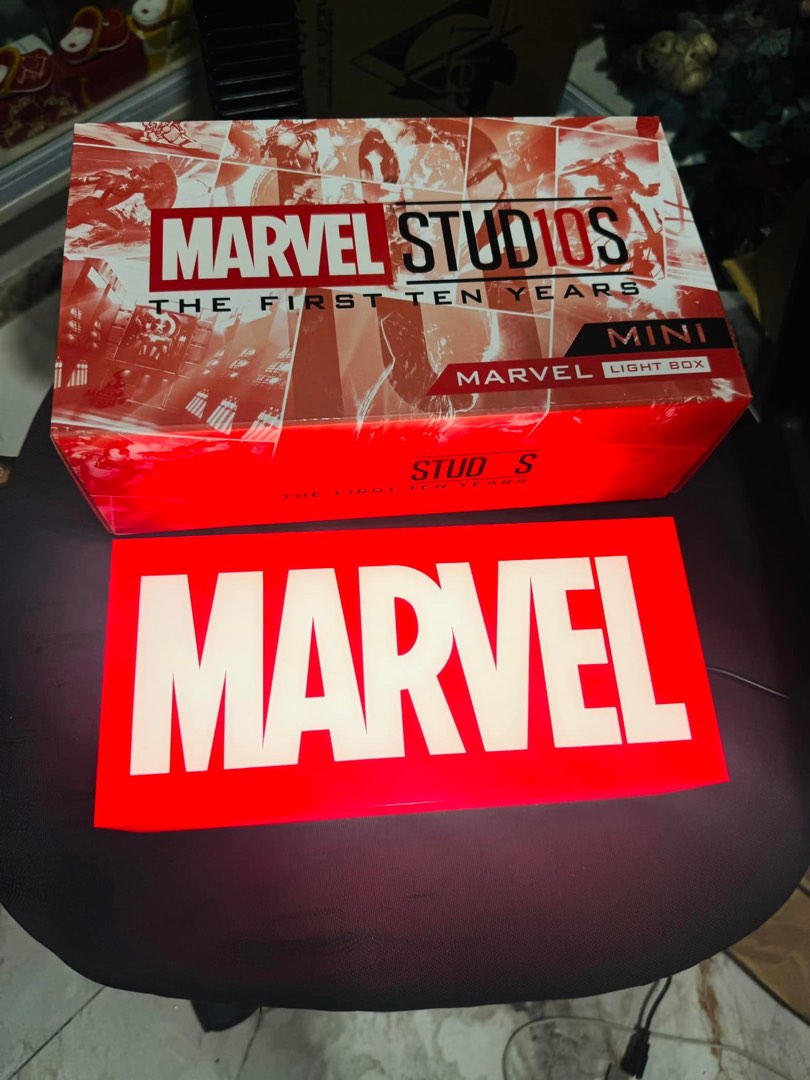 HOT TOYS MARVEL LIGHT-UP BOX, Hobbies & Toys, Toys & Games on Carousell