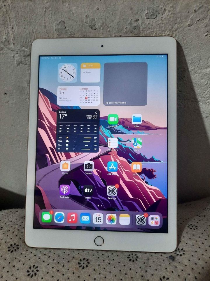 iPad 5th Gen Original Complete Package No issue (sim cellular), Mobile ...