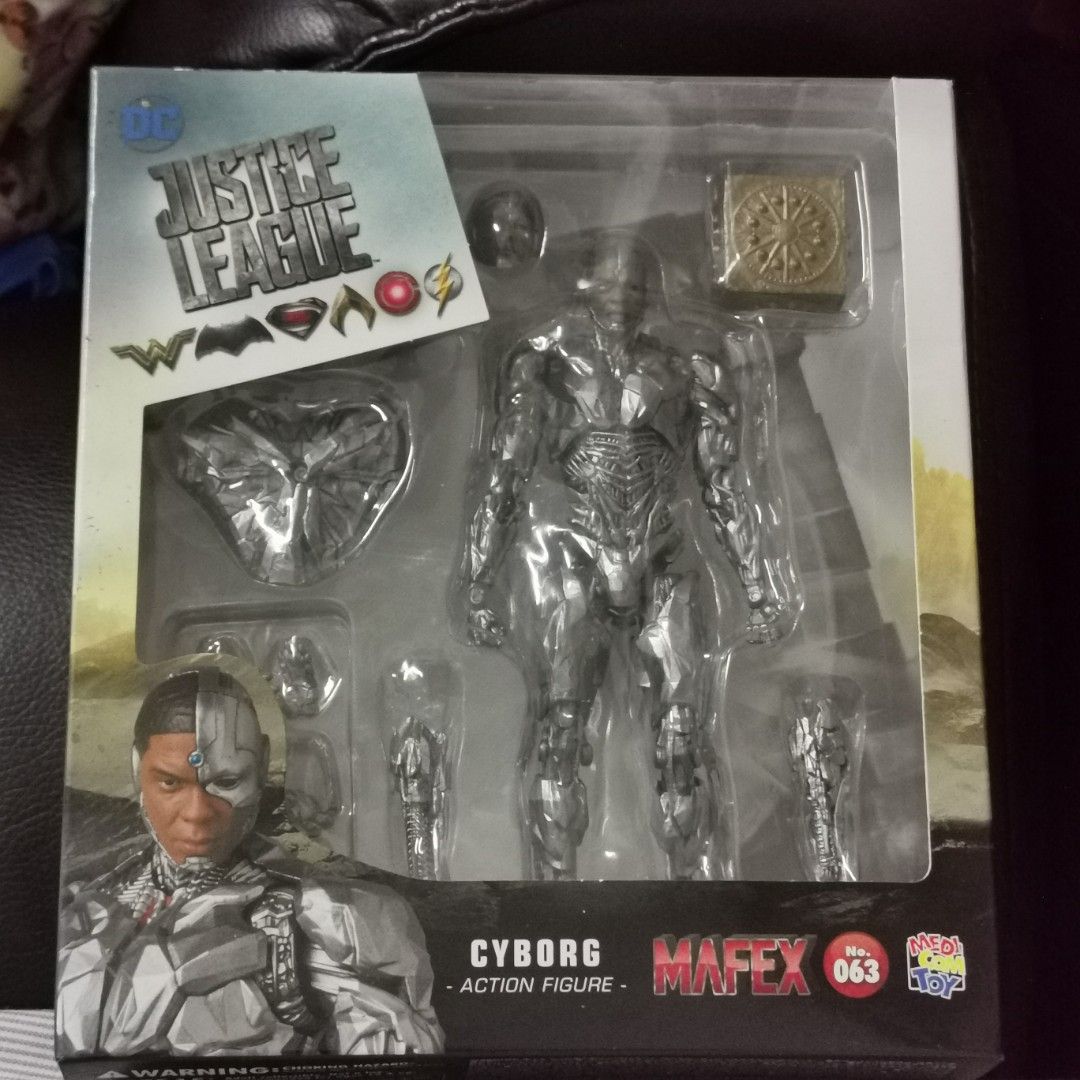 Mafex Medicom Toy 063 DC Justice League Cyborg action figure, Hobbies & Toys, Collectibles ...