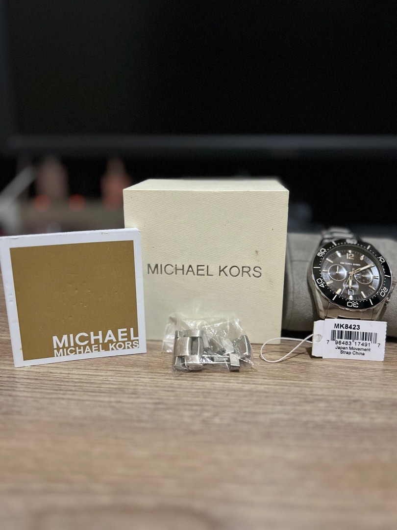 Michael Kors MK8423, Men's Fashion, Watches & Accessories, Watches on ...