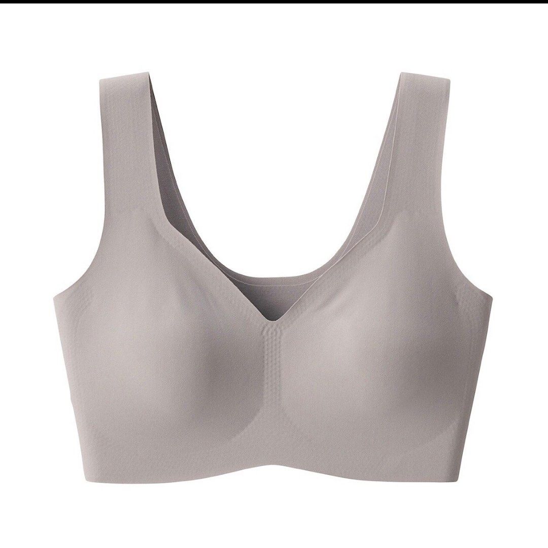 muji seamless bra, Women's Fashion, New Undergarments & Loungewear on ...