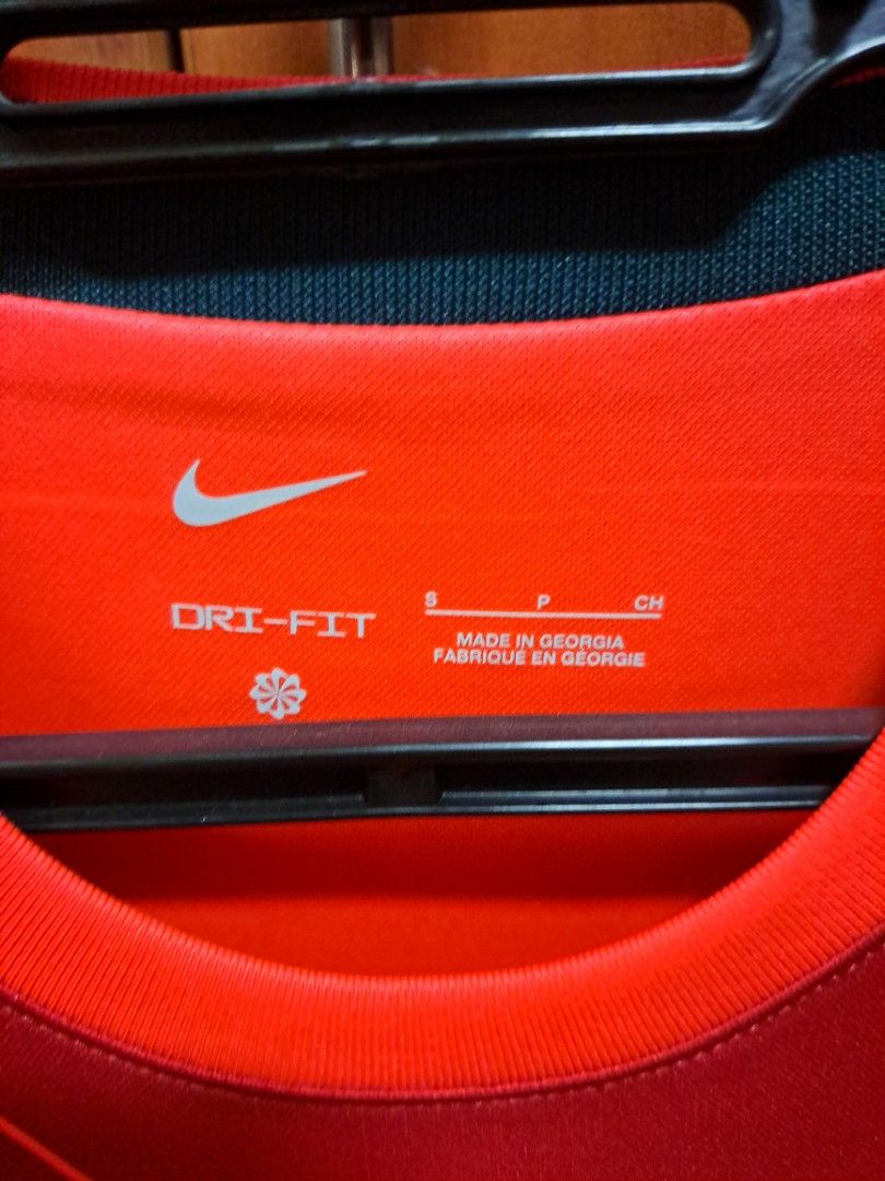 Nike LFC Standard Chartered Jersey, Men's Fashion, Activewear on Carousell