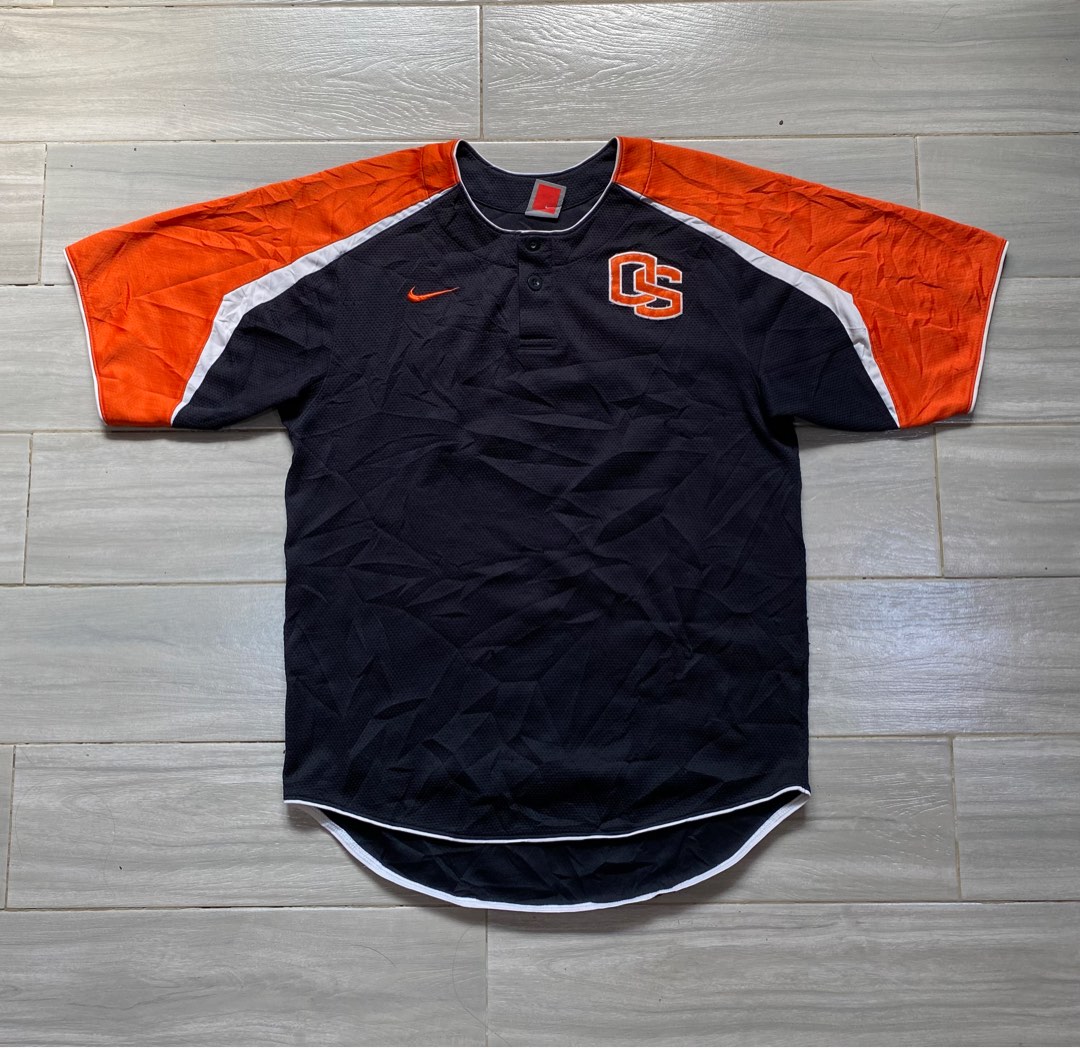 Nike vintage Oregon State Beavers, Men's Fashion, Activewear on Carousell